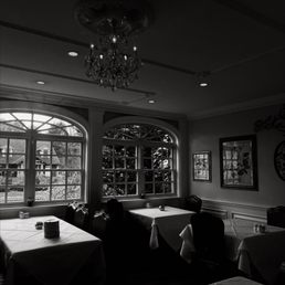 WASHINGTON CROSSING INN - Updated October 2025 - 204 Photos & 239 ...