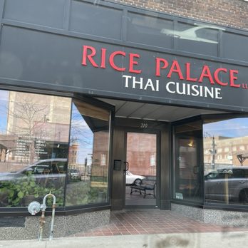 RICE PALACE - Updated November 2025 - 46 Photos & 90 Reviews - 210 S ...