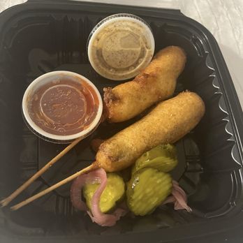 THE PIG & PINT - Updated July 2024 - 1021 Photos & 1095 Reviews - 3139 ...