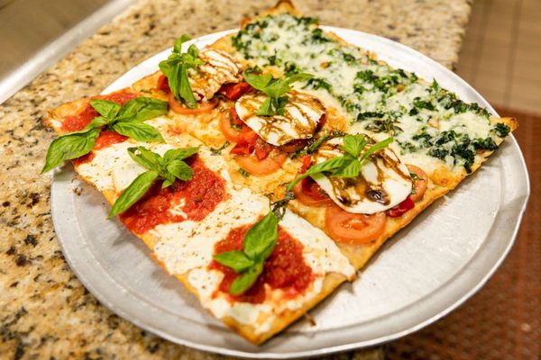 MAMA LISA RESTAURANT - Updated December 2025 - 235 Photos & 524 Reviews ...