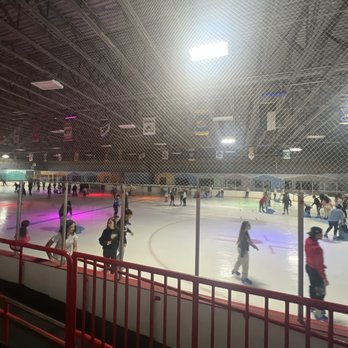 KENDALL ICE ARENA - Updated October 2025 - 197 Photos & 137 Reviews ...