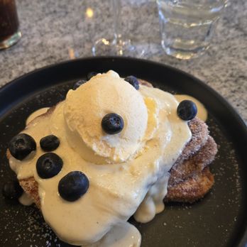 TABU BAR - Updated June 2025 - 94 Photos & 58 Reviews - 128 E Congress ...