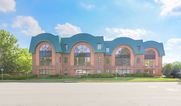 VUIM CLINIC - Updated December 2025 - 34 Photos & 43 Reviews - 1980 ...