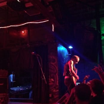 REGGIES ROCK CLUB - Updated December 2025 - 113 Photos & 217 Reviews ...