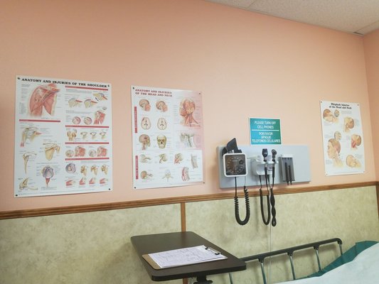 UPPER VALLEY URGENT CARE CENTER - Updated December 2025 - 15 Photos ...