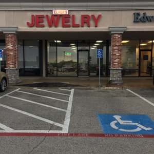 VILLAGE GOLDSMITH - 21 Photos & 13 Reviews - 5333 Forest Ln, Dallas ...