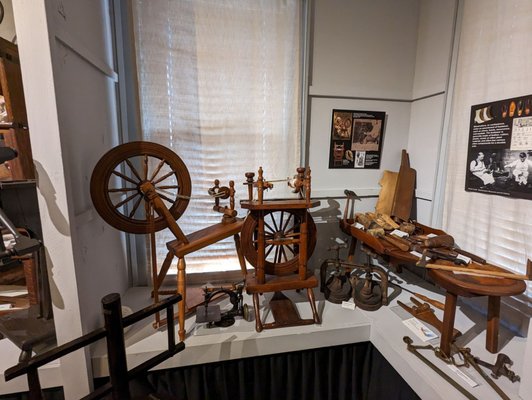COWAN MUSEUM OF HISTORY AND SCIENCE - Updated March 2025 - 107 Photos ...