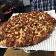 BUCKEYE FAMILY PIZZERIA - 50 Photos & 40 Reviews - Pizza - 707 S Maple ...