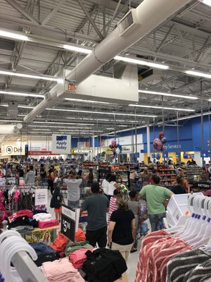 WALMART SUPERCENTER - 65 Photos & 92 Reviews - Department Stores ...