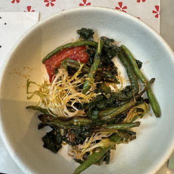 DIG INN - Updated December 2025 - 132 Photos & 182 Reviews - 1616 ...