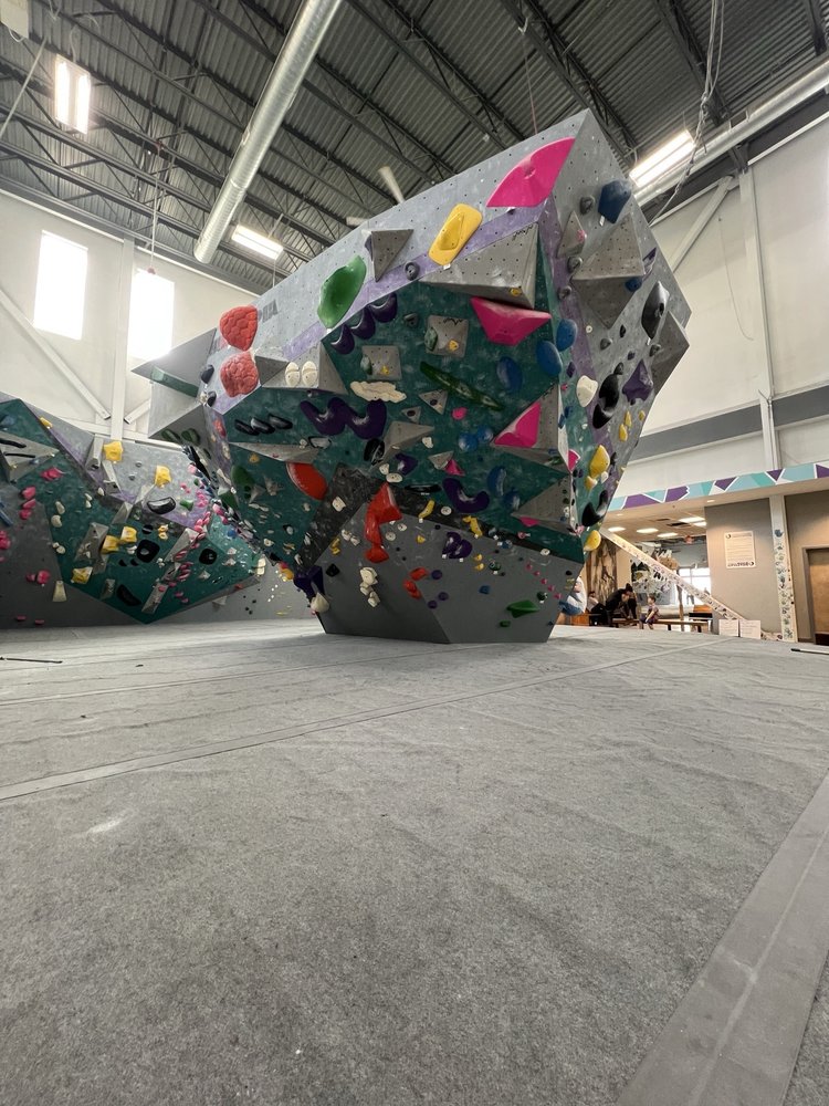 METROROCK - Updated December 2025 - 15 Photos - 1200 Constitution Ave ...