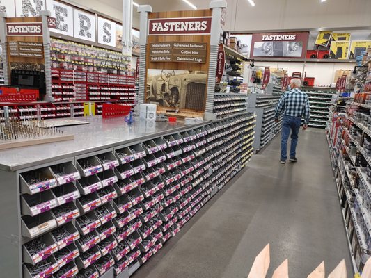 PARKROSE HARDWARE - Updated April 2025 - 85 Photos & 116 Reviews ...