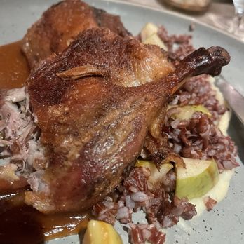 CAPRICCIO - Updated May 2024 - 325 Photos & 339 Reviews - 2 Pine St ...