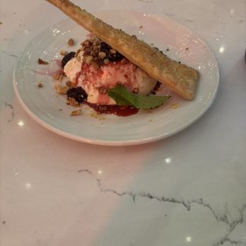 LULLA - Updated July 2025 - 232 Photos & 113 Reviews - 113 W 24th St ...