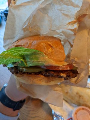 LOGAN’S BURGERS & CHICKEN - Updated July 2025 - 15 Photos - 1405 E Lake ...