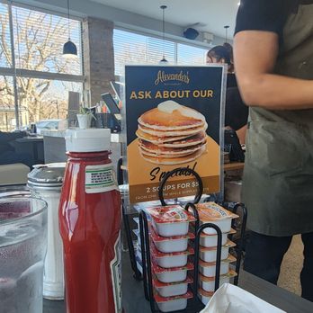 ALEXANDER’S RESTAURANT - Updated December 2025 - 72 Photos & 49 Reviews ...