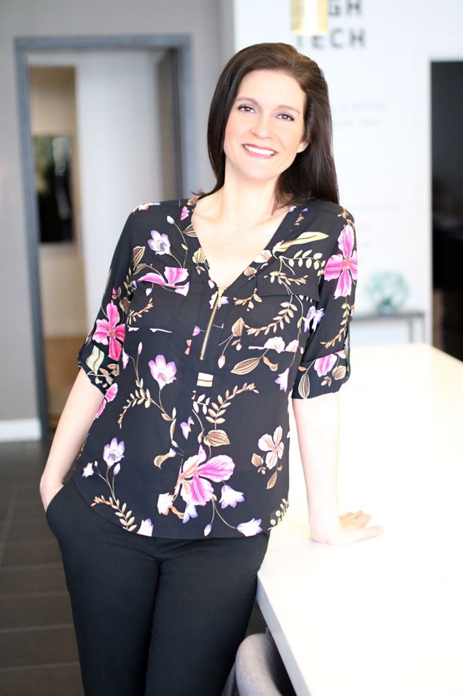 ALYSHA NOGGLE - JOHN L SCOTT - Updated December 2025 - 10 Photos ...