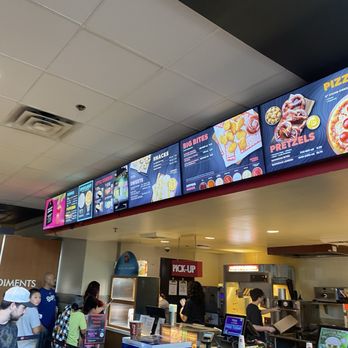 AMC TEMECULA 10 - Updated December 2025 - 463 Photos & 267 Reviews ...