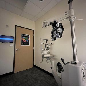 EYE CENTER OF TEXAS - KATY - Updated August 2025 - 2051 Greenhouse Rd ...