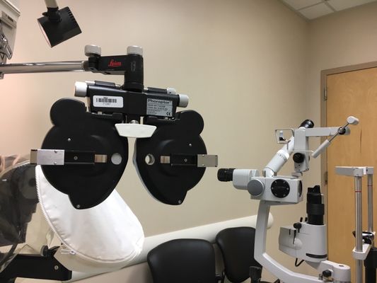 NOVA SOUTHEASTERN UNIVERSITY EYE INSTITUTE - Updated December 2025 - 12 ...