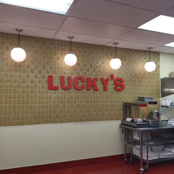 LUCKY’S DRIVE-IN - Updated April 2025 - 236 Photos & 116 Reviews - 2565 ...