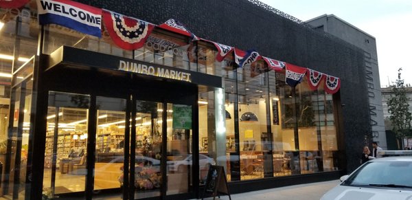 DUMBO MARKET - 38 Photos & 46 Reviews - 66 Front St, Brooklyn, New York ...
