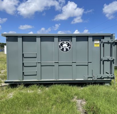 TRASH PANDA BINS - Updated December 2024 - 11 Photos - 8300 Ulmerton Rd ...