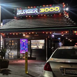BURGER 3000 - Updated July 2025 - 577 Photos & 689 Reviews - 9846 Mason ...