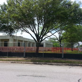 FRIENDSWOOD PUBLIC LIBRARY - Updated December 2025 - 43 Photos & 19 ...