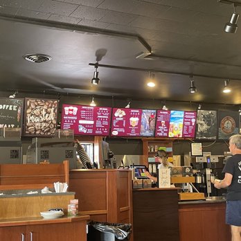 FIVE LAKES COFFEE - Updated July 2025 - 32 Photos & 41 Reviews - 1405 N ...