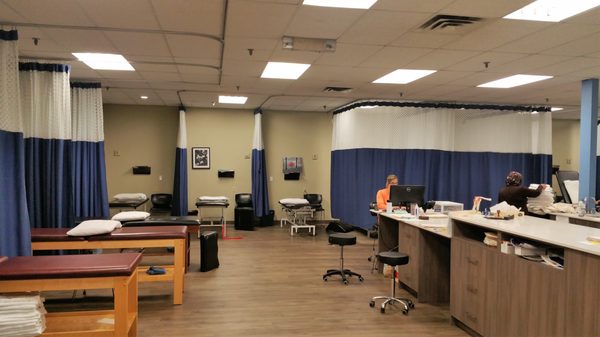 LIFEMARK PHYSIOTHERAPY - Updated October 2025 - 11 Photos - 131-2640 52 ...