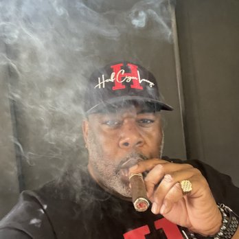 HERF CIGAR LOUNGE - Updated October 2025 - 26 Photos & 12 Reviews - 160 E 4th St, Pittsburg ...