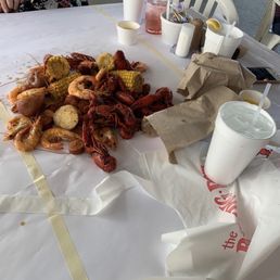 THE BOILING POT - Updated October 2025 - 268 Photos & 394 Reviews - 201 ...