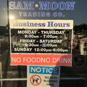 SAM MOON LUGGAGE & GIFTS - 14 Photos & 26 Reviews - 9120 N Fwy, Fort ...