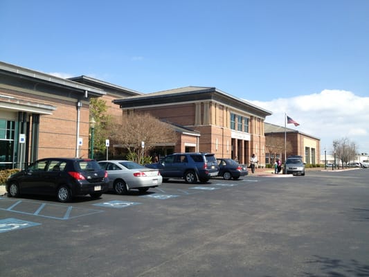 JEFFERSON PARISH LIBRARY - METAIRIE - Updated June 2025 - 79 Photos ...