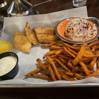 TAPOCO TAVERN - Updated May 2025 - 181 Photos & 110 Reviews - 14981 ...