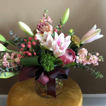 THE BACK PORCH FRESH FLOWERS - Updated August 2024 - 93 Photos & 67 ...