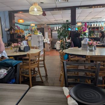 HOT CAFE - Updated January 2026 - 338 Photos & 213 Reviews - 5286 ...