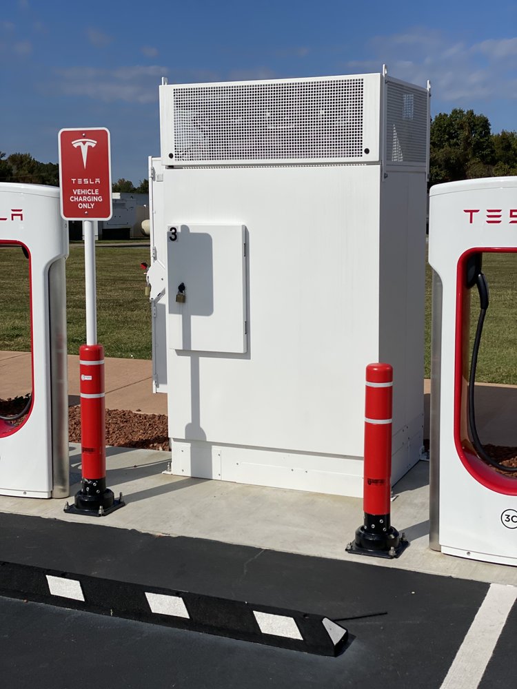 TESLA - TYSON’S CORNER - Updated January 2026 - 140 Photos & 157 ...