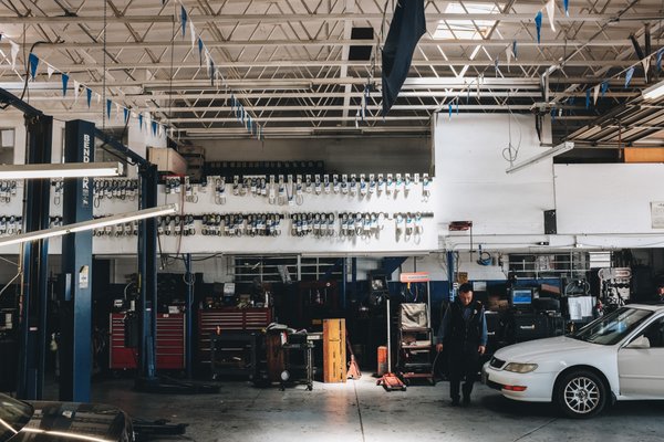 E & J AUTO REPAIR - Updated October 2025 - 19 Photos & 37 Reviews - 317 ...