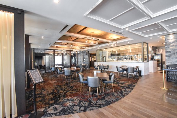 JAZZBOLINE RESTAURANT & BAR - Updated August 2024 - 531 Photos & 269 ...