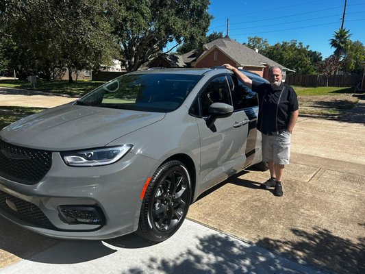 HELFMAN DODGE CHRYSLER JEEP RAM FIAT - Updated June 2025 - 144 Photos ...