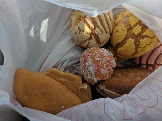 LUCY’S BAKERY - 32 Photos & 22 Reviews - 3730 E McKinney St, Denton ...