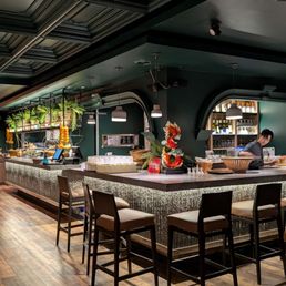 PII NONG - Updated September 2025 - 89 Photos & 19 Reviews - 3321 Yonge ...