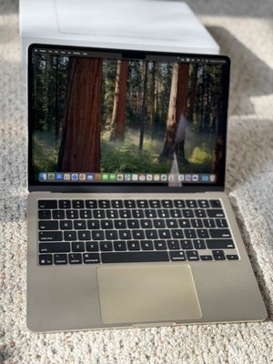 APPLE - WASHINGTON SQUARE - Updated December 2025 - 33 Photos & 258 ...