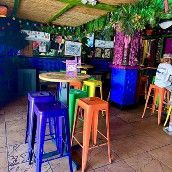 TIKI HOUSE - Updated October 2025 - 171 Photos & 127 Reviews - 203 ...