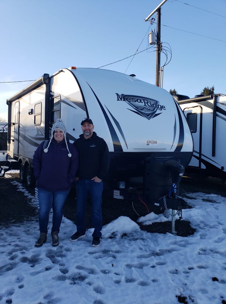 BOBBY COMBS RV CENTER - HAYDEN - Updated October 2025 - 12 Photos ...