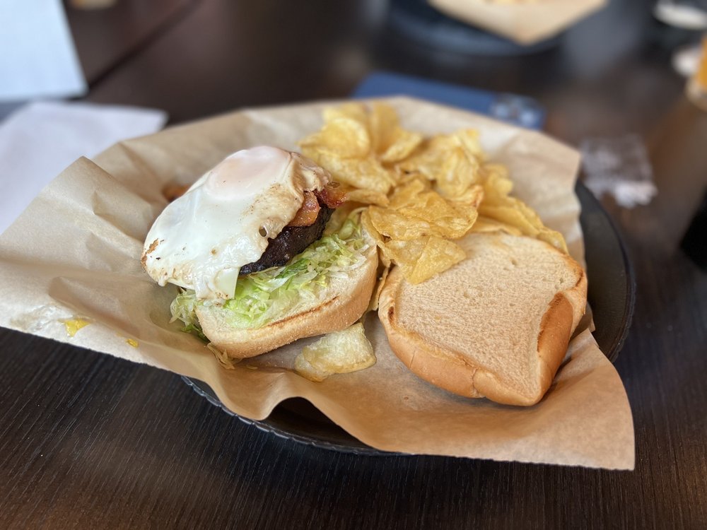 SCORZ BAR & GRILL - Updated August 2025 - 17 Photos - 315 Hepburn St ...