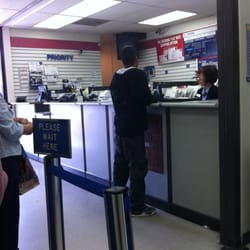 US POST OFFICE - 13 Photos & 103 Reviews - 10063 Riverside Dr, Toluca ...