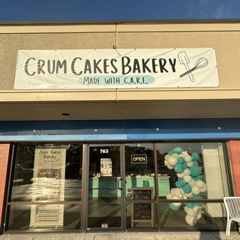 CRUM CAKES BAKERY - Updated October 2025 - 120 Photos & 21 Reviews ...